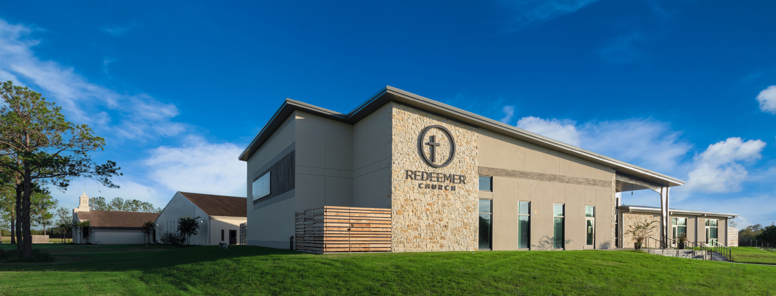 Redeemer Church - Arch-Con Corporation